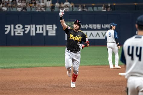 Lg가 오랫동안 고대했던 무결점 타자 오스틴 구단 신기록 비결은 가족과 동료 Ss인터뷰