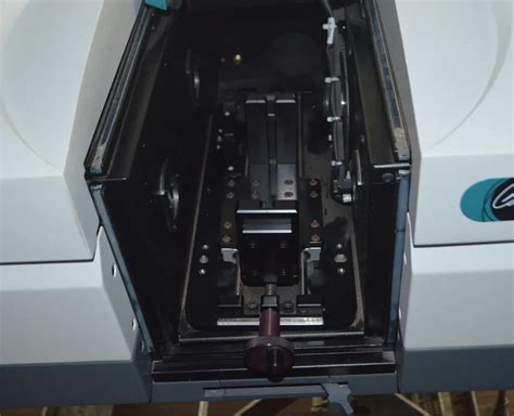 High Performance Uv Vis Cary 5000 Uv Vis Nir 51 Off