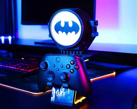 Cable Guys Batman Ikon Phone And Controller Holder
