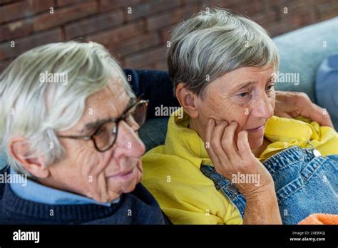 Moment Of Quiet Companionship Hi Res Stock Photography And Images Alamy