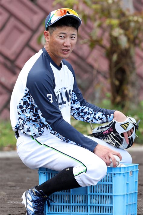 ヤクルト新加入の西川遥輝を直撃 Moment日刊ゲンダイ