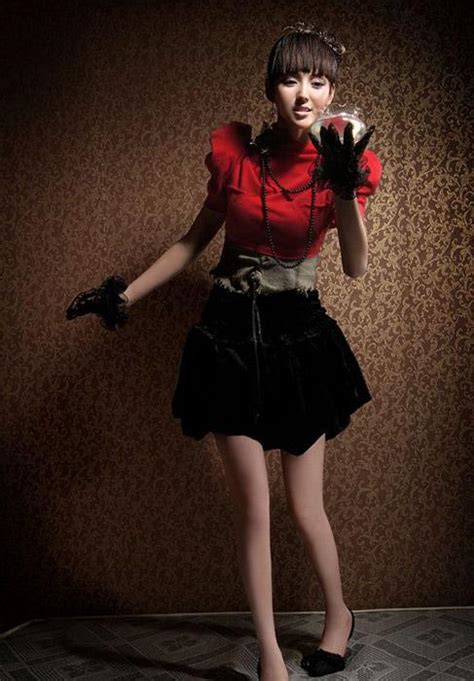 Pretty Girls Li Rui Xi