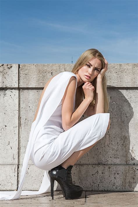 Lama Jouni Spring Summer 2015 Ready To Wear