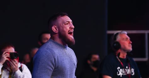 Report Conor Mcgregor Arrested For Dangerous Driving Bentley Briefly