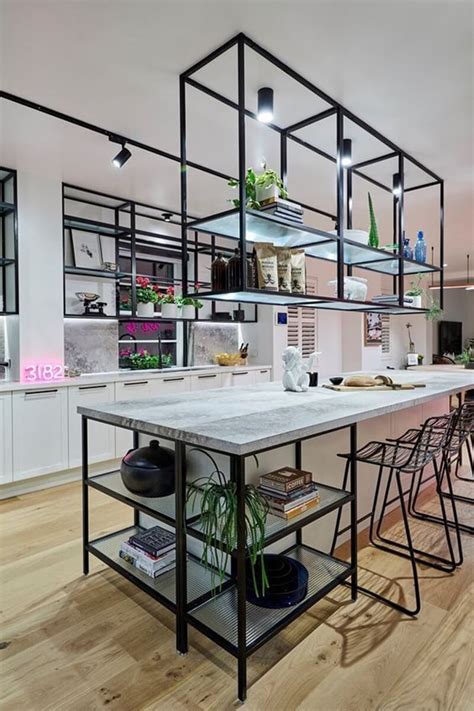 Prateleira De Metalon Para Cozinha — Decoração Para Casa