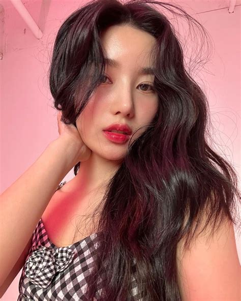 권은비 인스타그램 업데이트 9p Mlbpark