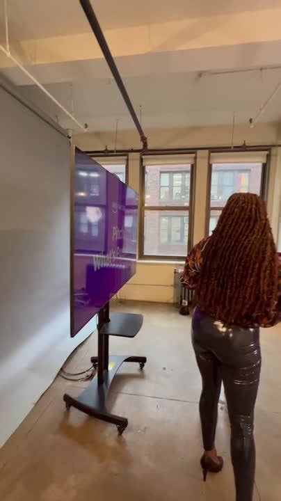 [video] laraib ali khan on linkedin filming a timely and fun show with