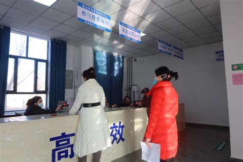 皮山农场：“一站式”便民服务大厅 有速度更有温度 十四师 师团新闻 胡杨网2022 兵团胡杨网 新疆兵团新闻门户