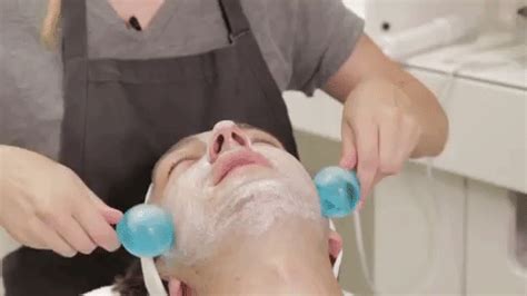 Facials S Find And Share On Giphy
