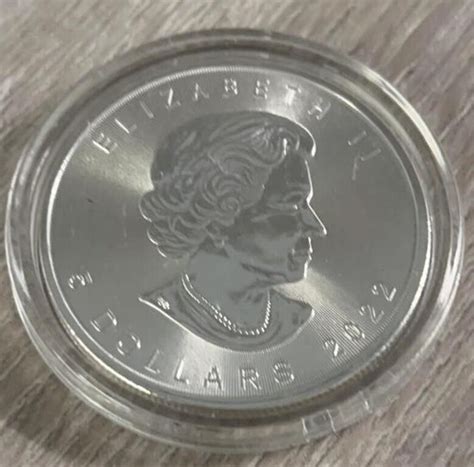 2022 Queenmaple Leaf Premium Silver Round Live And Online Auctions