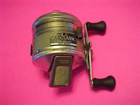 Vintage Zebco One Classic Closed Face Spinning Reel Pre Owned