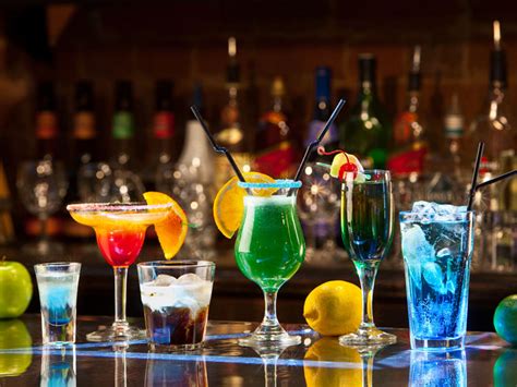 Cócteles Con Alcohol Las Recetas Más Populares Y Fáciles De Hacer