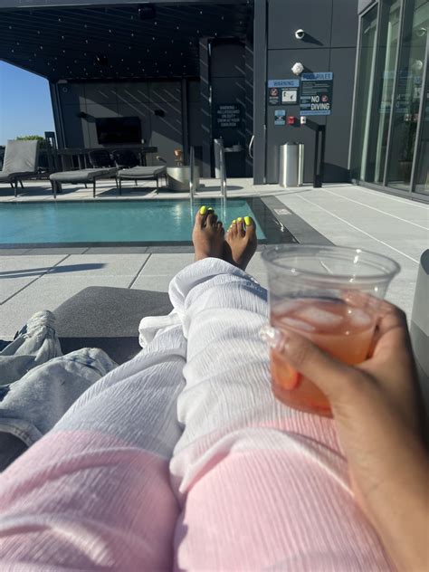 I Think My Feet Deserve Worship In Public Rpublicfeetpics