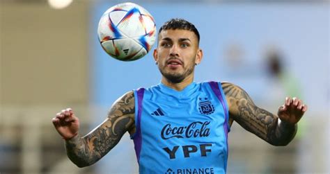 Paredes Habló De Los Rumores Sobre El Papu Gómez Y Su Salida De La