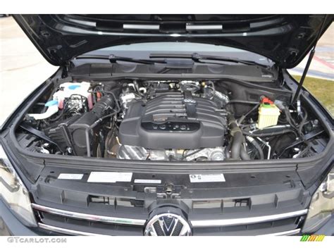 Volkswagen Touareg VR FSI Executive XMotion Engine Photos GTCarLot
