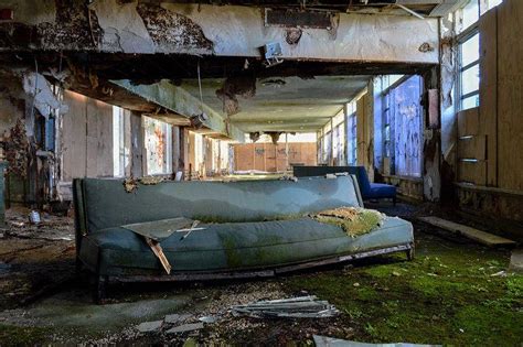 Exploring An Abandoned Vacation Resort In The Catskills Urban Ghosts