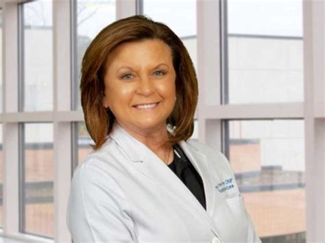 Lee Ann Brown Dnp Web Hamilton Health Care System