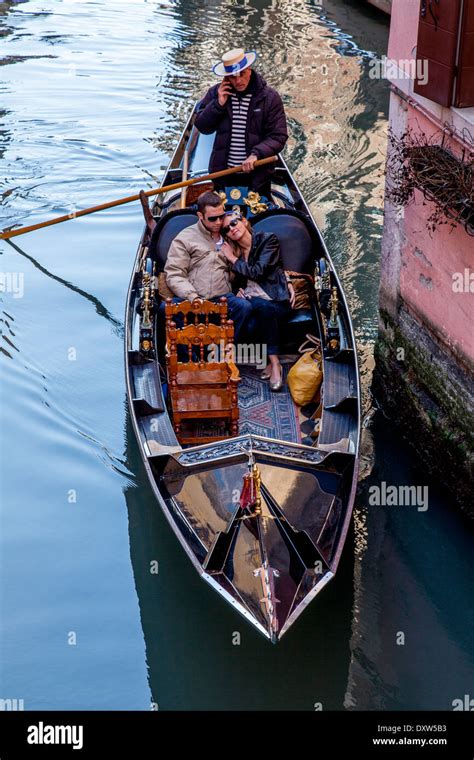 Italian Couple Romance Venice Italy Romantic Holidays On Holiday