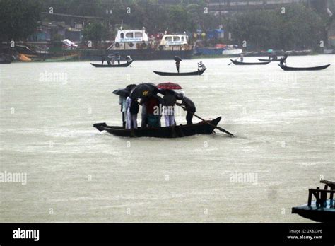 Cyclone Sitrang Banque De Photographies Et Dimages à Haute Résolution