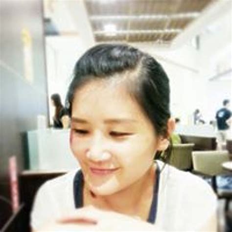 Stream Yu Ling Tsai Music Listen To Songs Albums Playlists For Free