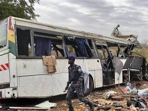 Sénégal Après Le Terrible Accident Plus De Voyages Nocturnes En Bus