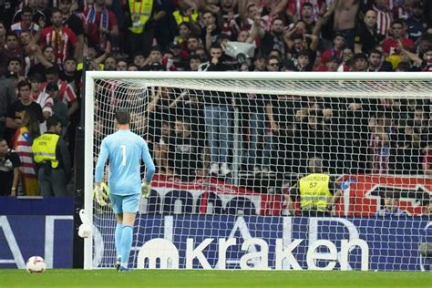 Atletico To Permanently Ban Two Fans Involved In Madrid Derby Crowd