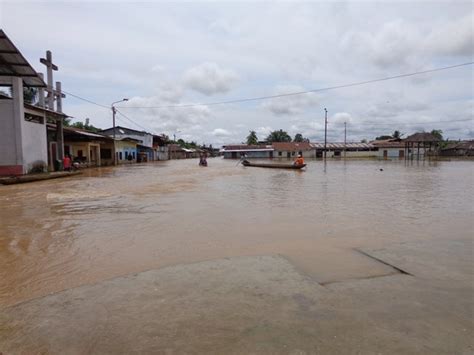 San Martín 3 comunidades afectadas por desborde del río Huallaga RPP