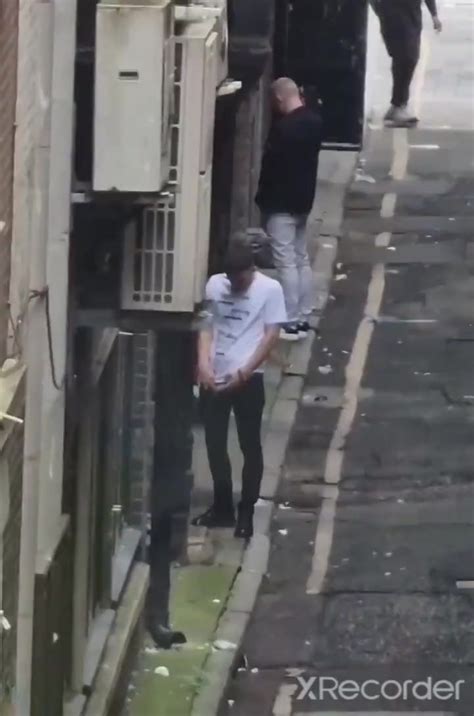 Hot Men Taking A Great Piss 2