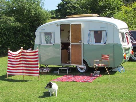 Cheltenham Sable Vintage Retro Caravan Renovated Retro Caravan
