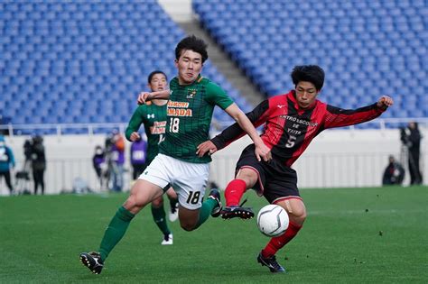 矢板中央の守備を粉砕！ 青森山田が大量5得点で3年連続の決勝へ【準決勝】 サッカーマガジンweb