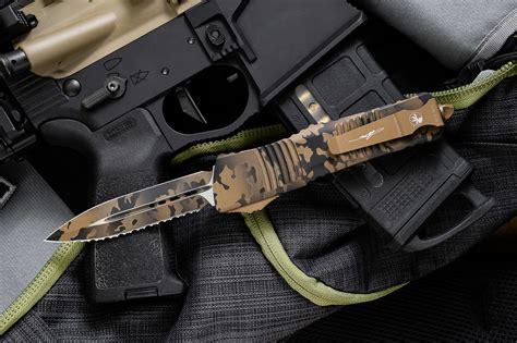 Microtech Combat Troodon Coyote Tan Camo Cerakote Otf Automatic Knife 3