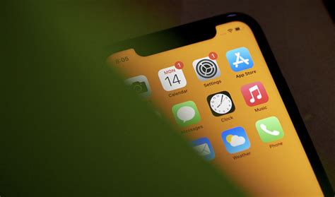 nso group spyware found on russian journalist s iphone who put it