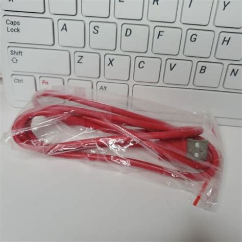 Keyboard Red White Official Raspberry Pi