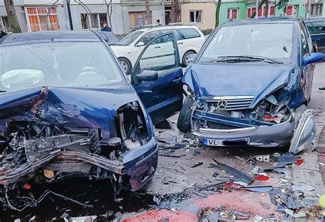 FOTO ACCIDENT cu două victime la DRĂGĂȘANI Gazeta Vâlceană
