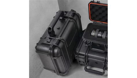 Tough Case in Black - Large