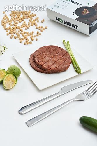 대한민국 오브젝트 묘사 배양육 대체육류 음식 비건 채식 비거니즘 채식주의 음식 이미지