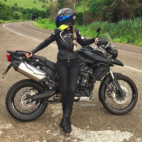 Cewek Brazil Yang Doyan Naik Moge