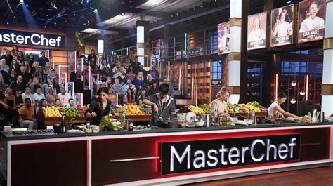MasterChef TV Show On FOX Season 12 Viewer Votes Canceled Renewed