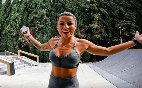 Monarch Skateboards Leticia Bufoni Startet Neuen YouTube Kanal