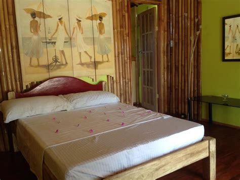 The Clara Beach Guesthousebed And Breakfast Guimaras Island Deals Photos And Reviews