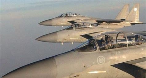 التحالف بقيادة السعودية يقصف قواعد في صنعاء إرم نيوز