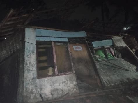 Puting Beliung Rusak 42 Rumah Di Tangerang Republika Online