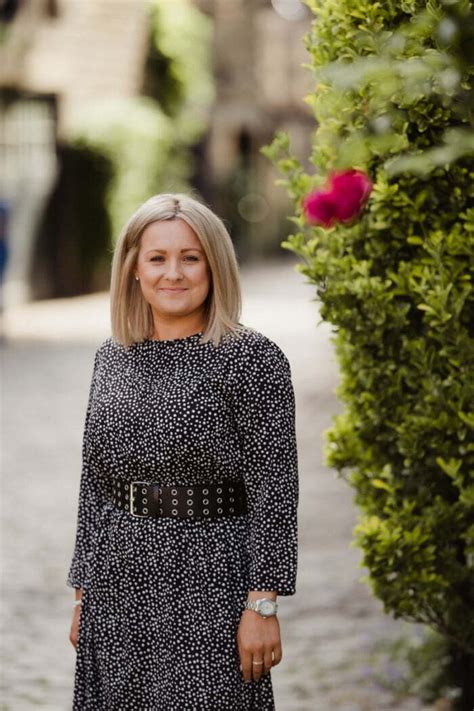 Emma Anderson Pw And Partners Financial Planning And Money Management Services