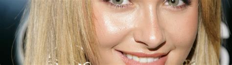 3840x1080 Resolution Hayden Panettiere Red Lip 2014 3840x1080