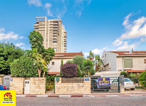 למכירה דו משפחתי ברחוב הלחי שכונת הפרפר קרית ביאליק