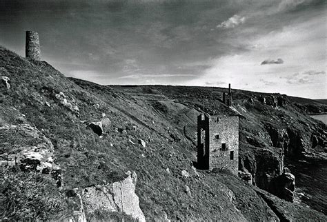 Trewavas Mine Cornish Mine Images History In Black And White