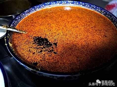 胖哥試吃一碗油潑麵 每日頭條