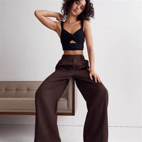 Madewell Tops Nwt Madewell Cutout Knotfront Crop Tank Top Poshmark