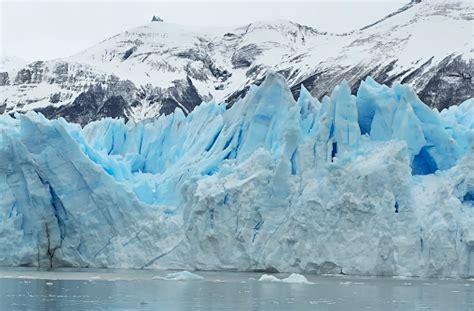 Los Glaciares National Park A Natural Wonder In Patagonia Argentina