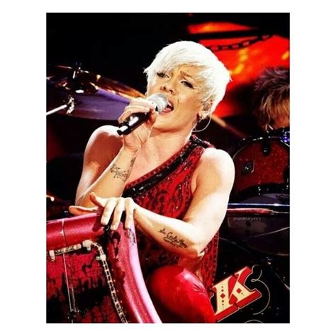 Pnk Fanpage On Instagram Funhouse Tour 💖💕 Bethwsh Aleciamoore Aleciabethmoore